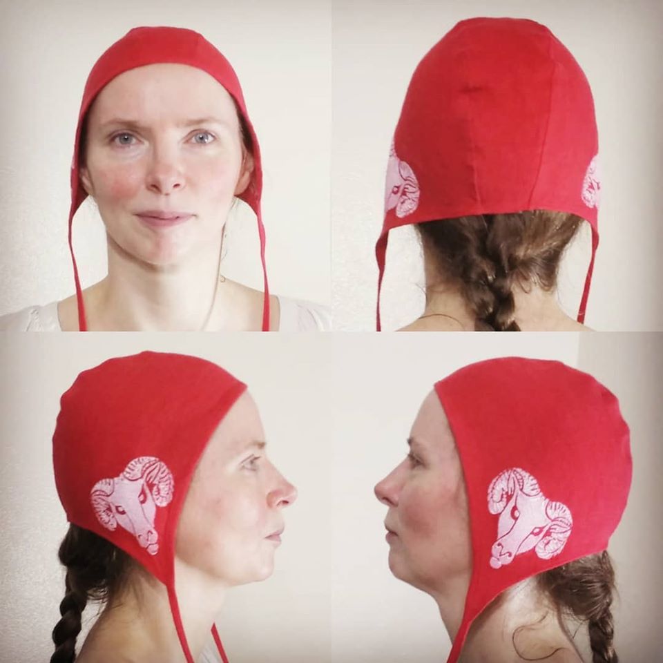 Small linen coif/arming cap in red/white with ram head print - Racaire ...