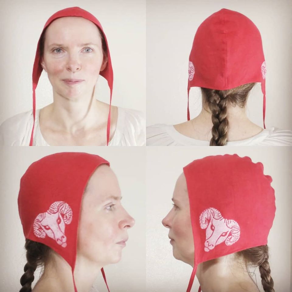 Medium linen coif/arming cap in red/white with ram head print - Racaire ...