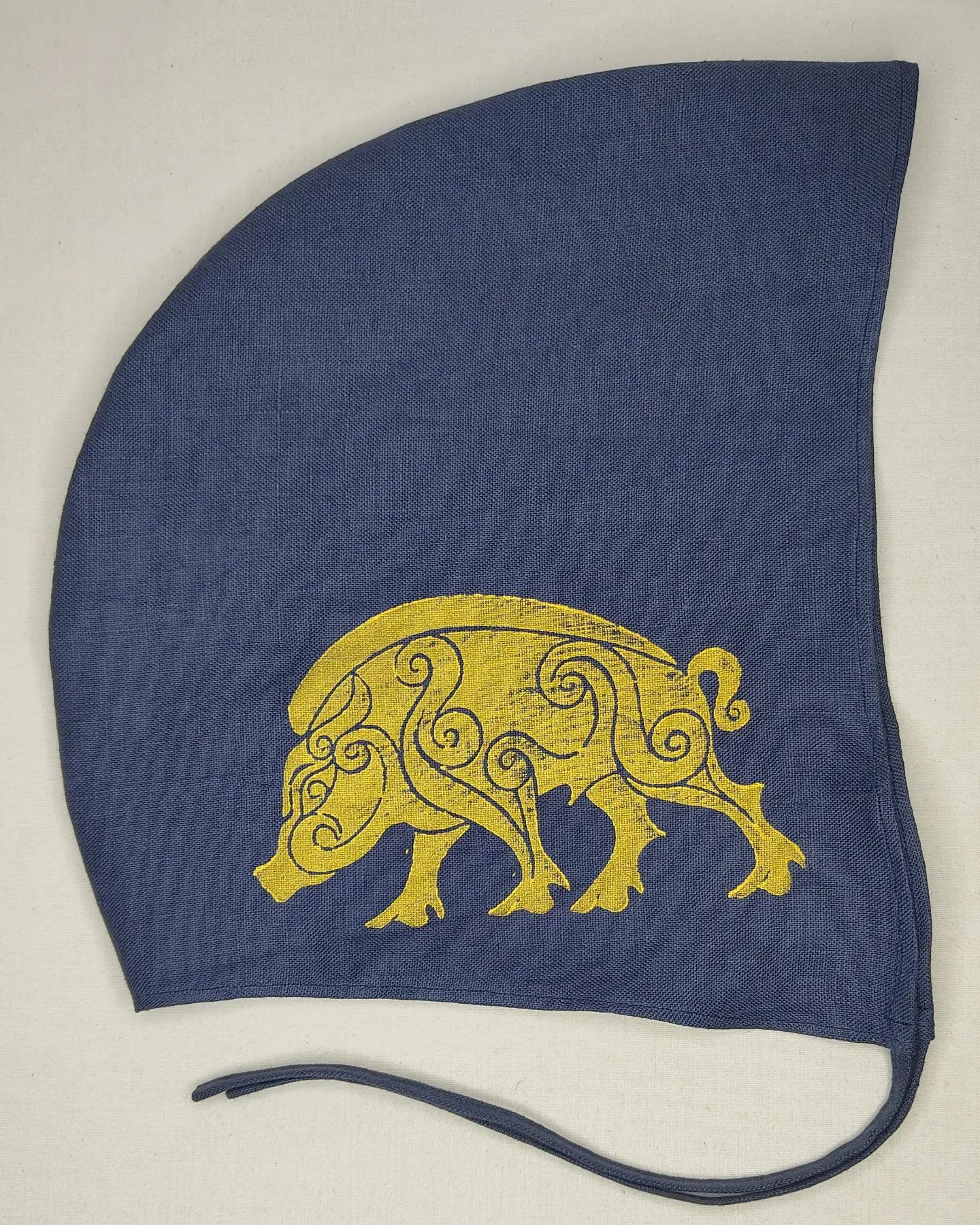 XXLarge linen coif/arming cap in blue (dark)/gold with boar print ...