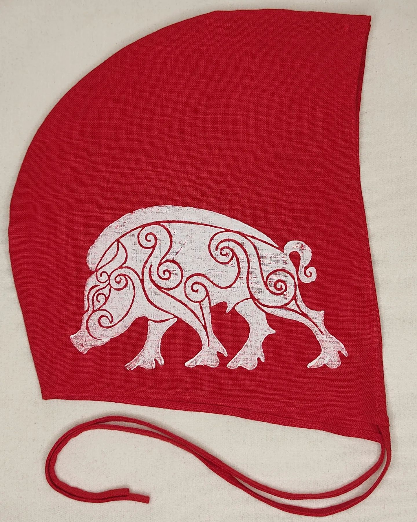 Large linen coif/arming cap in red/white with boar print - Racaire's ...