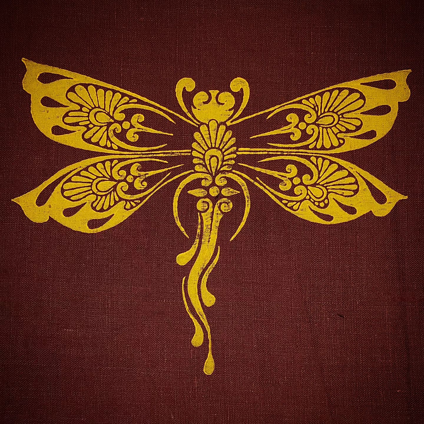 Linen patch with dragonfly print - red (dark)/yellow - Racaire's Workshop