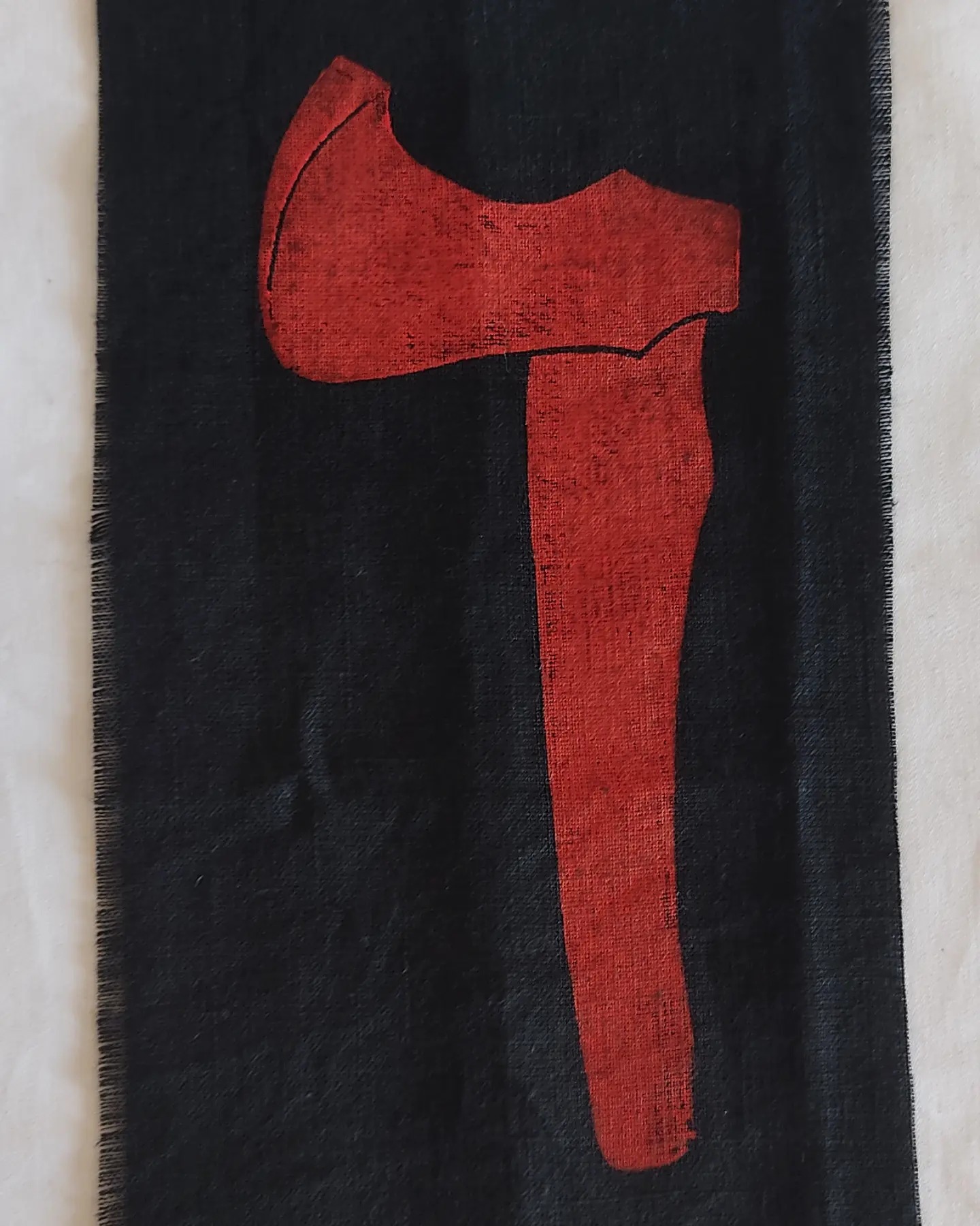 Linen patch with axe print - black/red - Racaire's Workshop